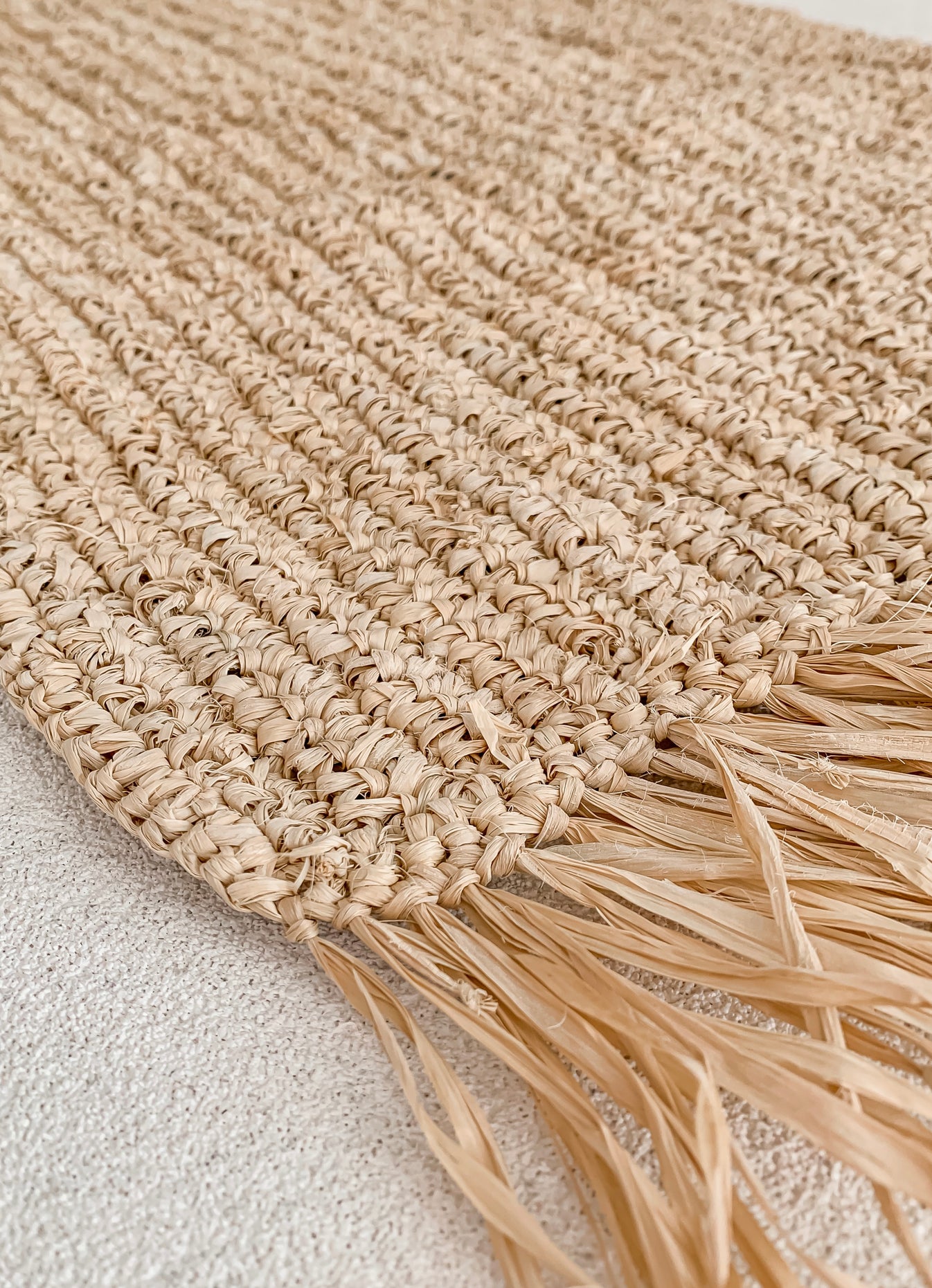 Isla | Raffia Table Runner – Barre Living